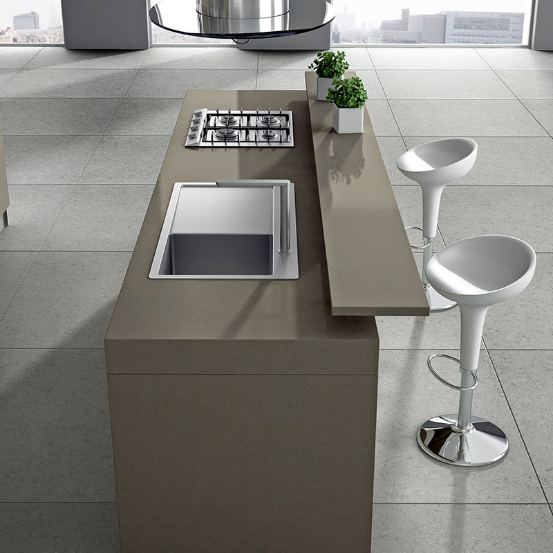 Quartz: Silestone Coral Clay - Elite, Langley